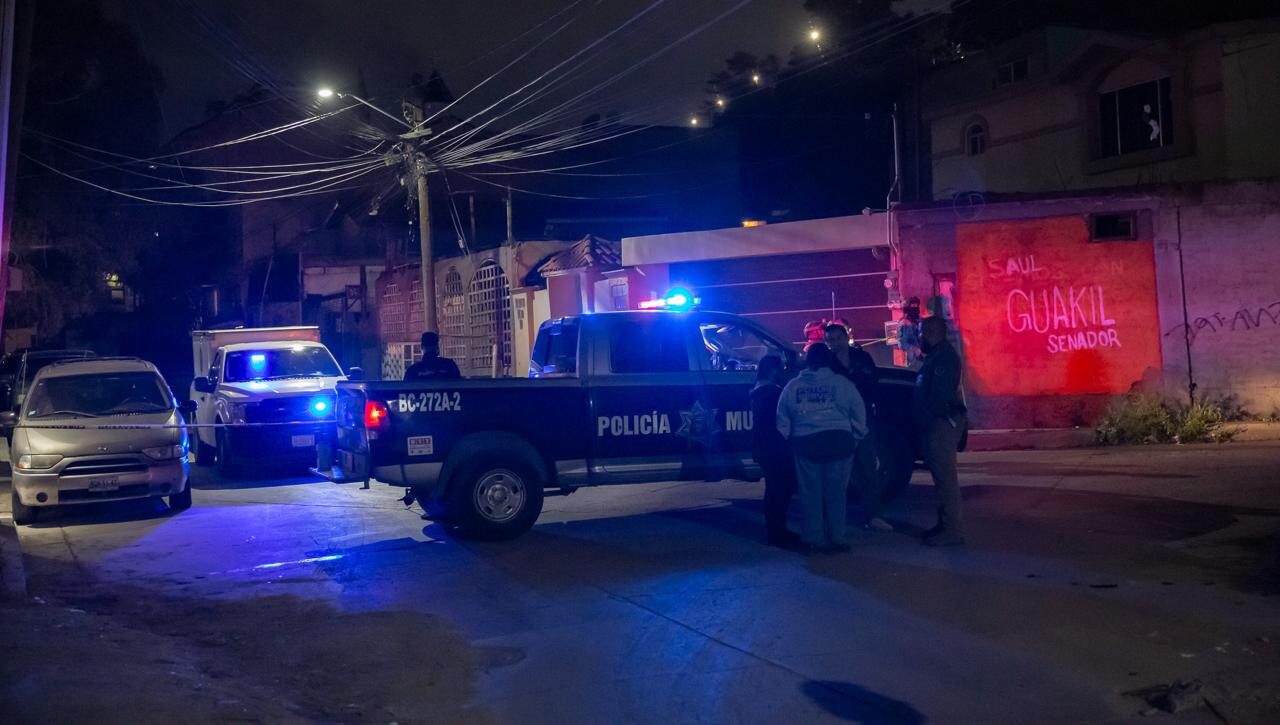 Joven encuentra a sus familiares sin vida y un «narcomensaje» en la ...